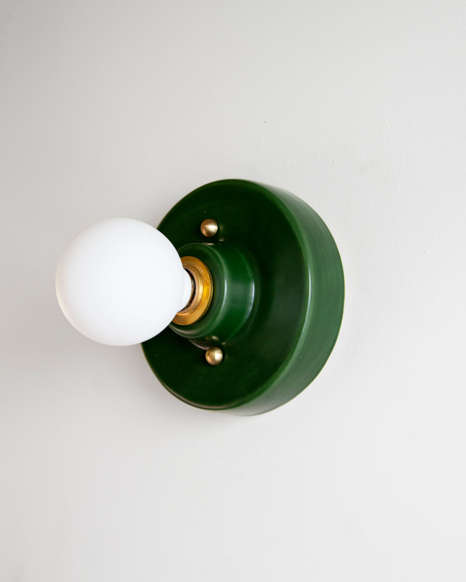 Mugwort: A Color Story – Quittner